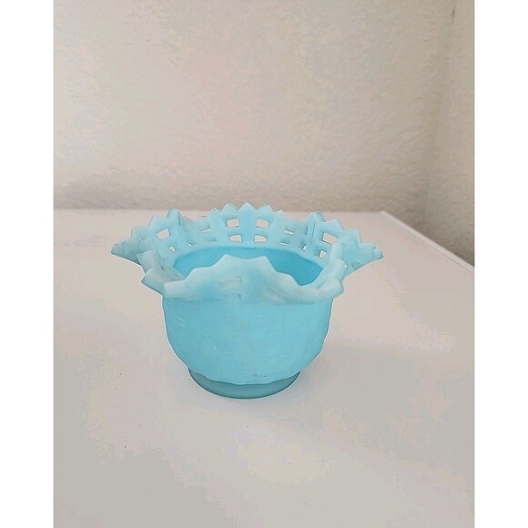 Fenton | Accents | Fenton Baby Blue Basket Weave Satin Glass Wopen Lace ...